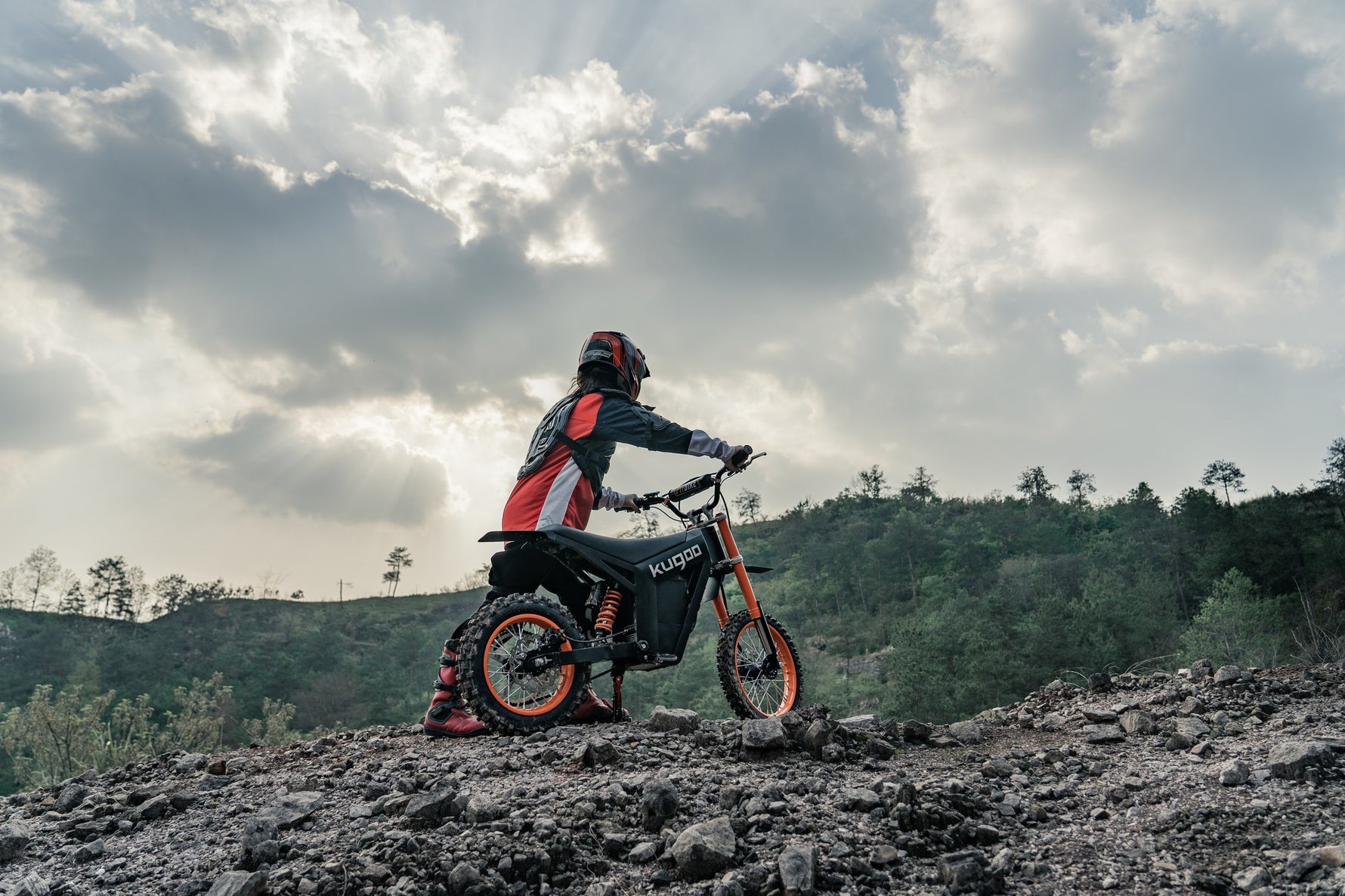 Kugoo Electric Scooters & Bikes: Discover Wish 01 Dirt Bike Thrills ...